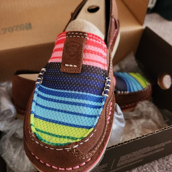 Ariat | Shoes | 6 Ariat Cruiser Palm Brownscraper Mesh | Poshmark